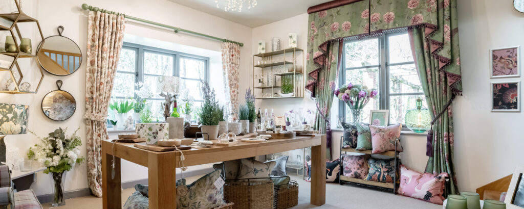 Visiting - Coach House Interiors